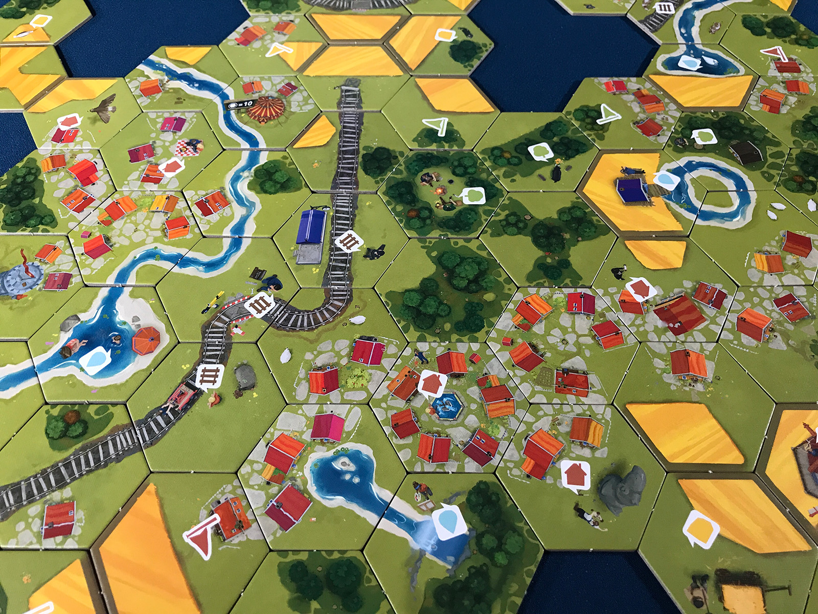 Dorfromantik Coming to Consoles - Complete XBOX